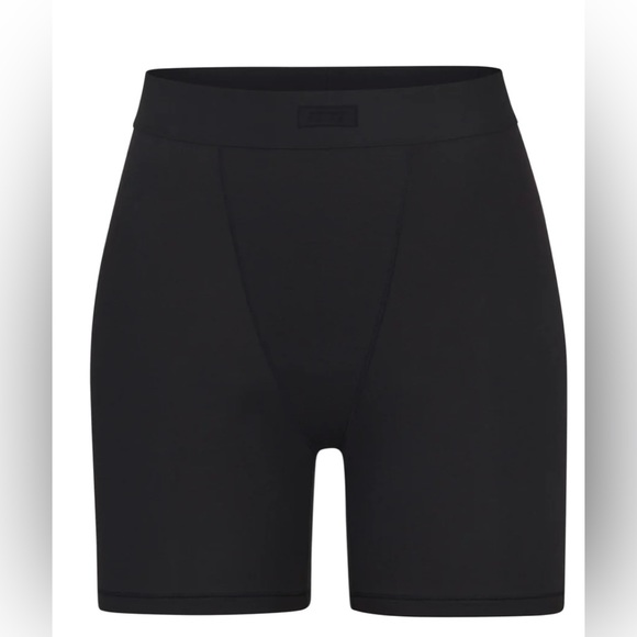 SKIMS | Intimates & Sleepwear | Nwt Skims Boyfriend Boxer | Poshmark